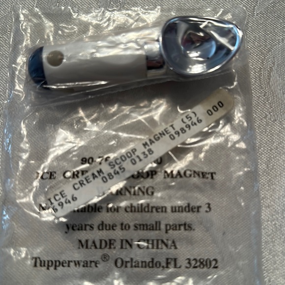 Tupperware | Kitchen | Tupperware Ice Cream Scooper Magnet Vintage ...